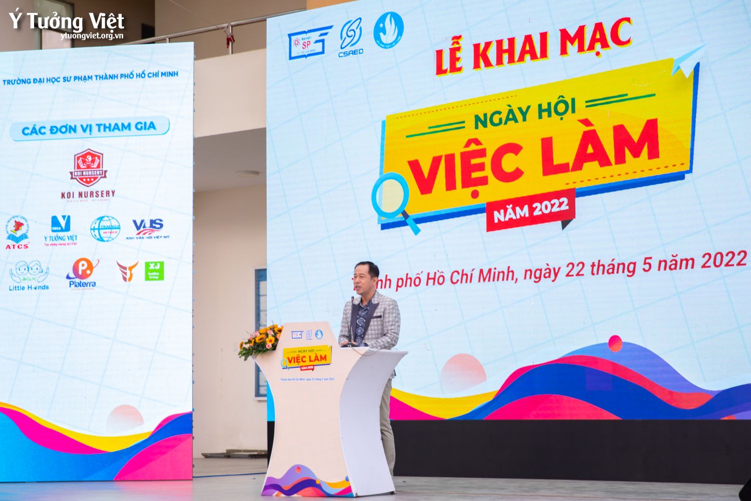 Chủ nhật tuyệt vời cùng Ngày hội việc làm HCMUE 2022 - Trung tâm tư vấn ...